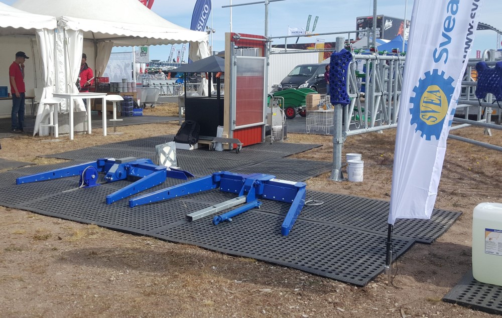 Livestock Waste Solution - Manure Scrapers from Sveaverken